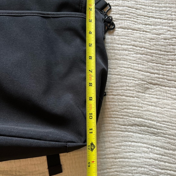 Bags | Nwot Padded Laptop Case Lots Of Storage | Poshmark